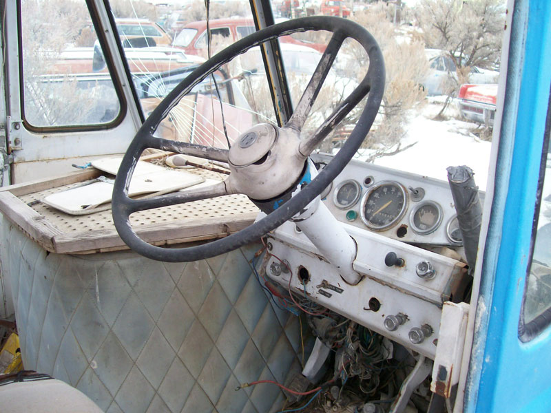 1965 IHC International CM-110 Metro-Mite 1/2 Ton 102" Wheel Base ...